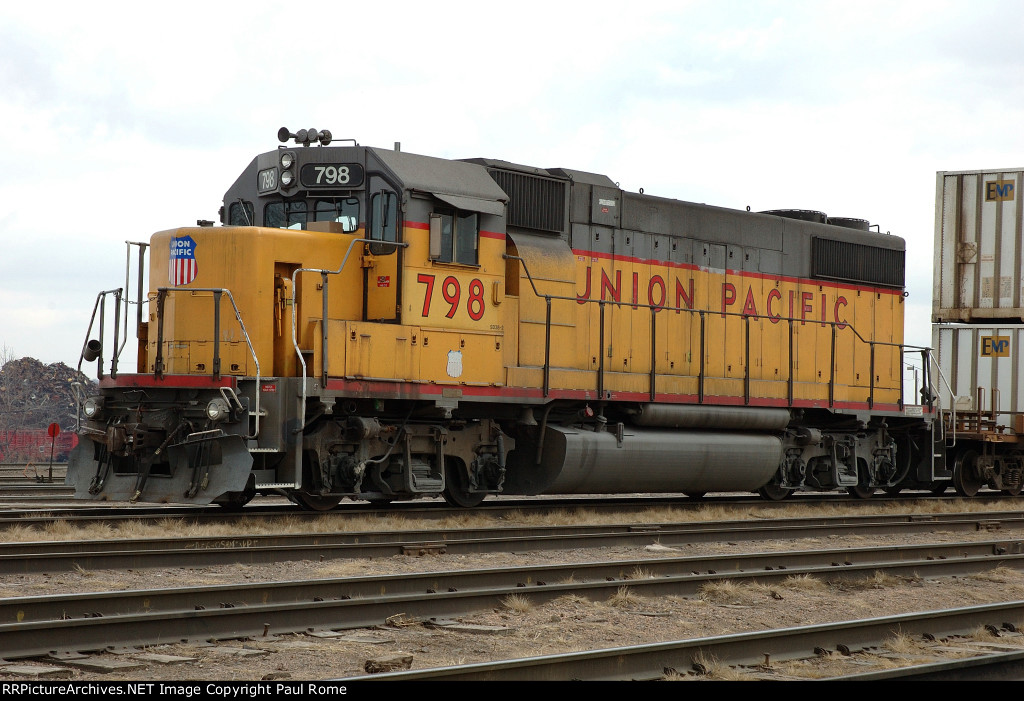 UP 798, EMD GP38-2, at Bluffs Yard